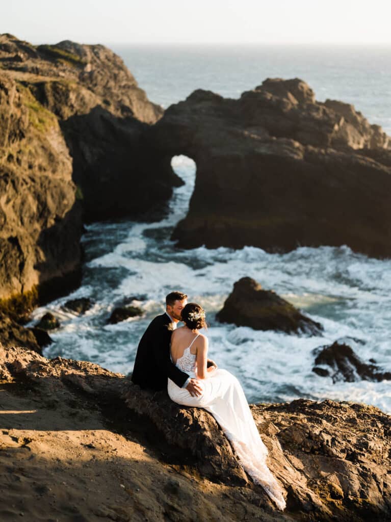 Places to Elope in Oregon 🌲⛰️ 2026 Oregon Elopements Guide
